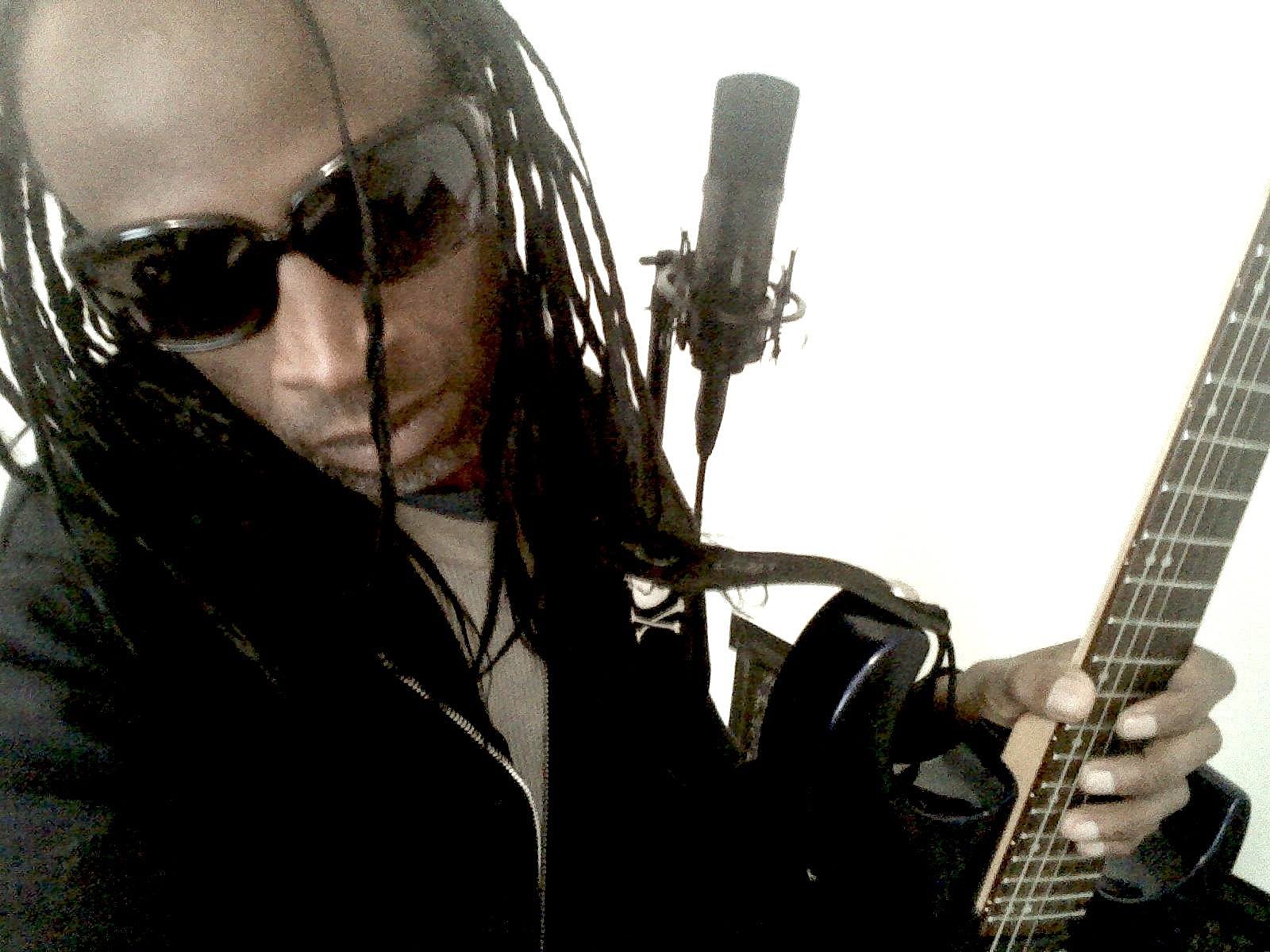 Interview: Keli Raven