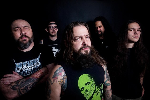 Ringworm - “The Razor and the Knife” (Song Stream + Interview)