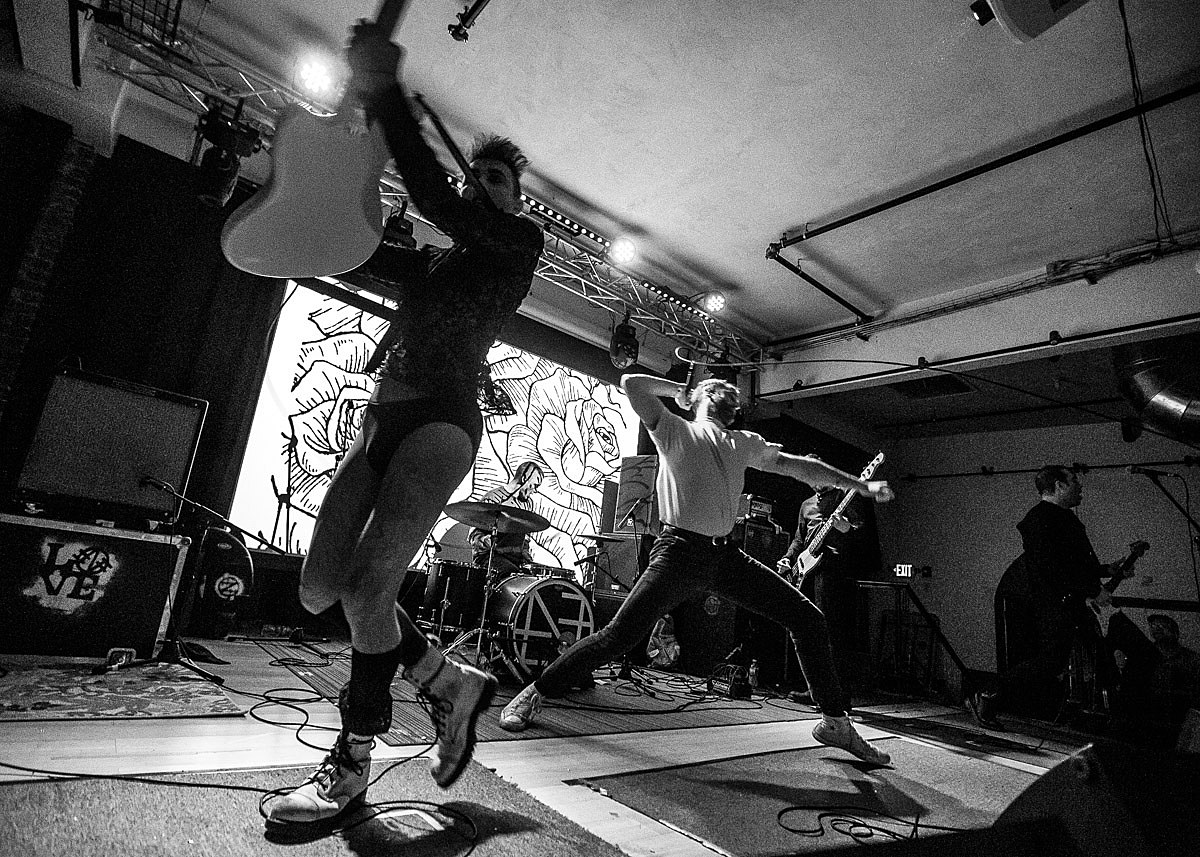Live Report: Ceremony & Nothing @ Sonia