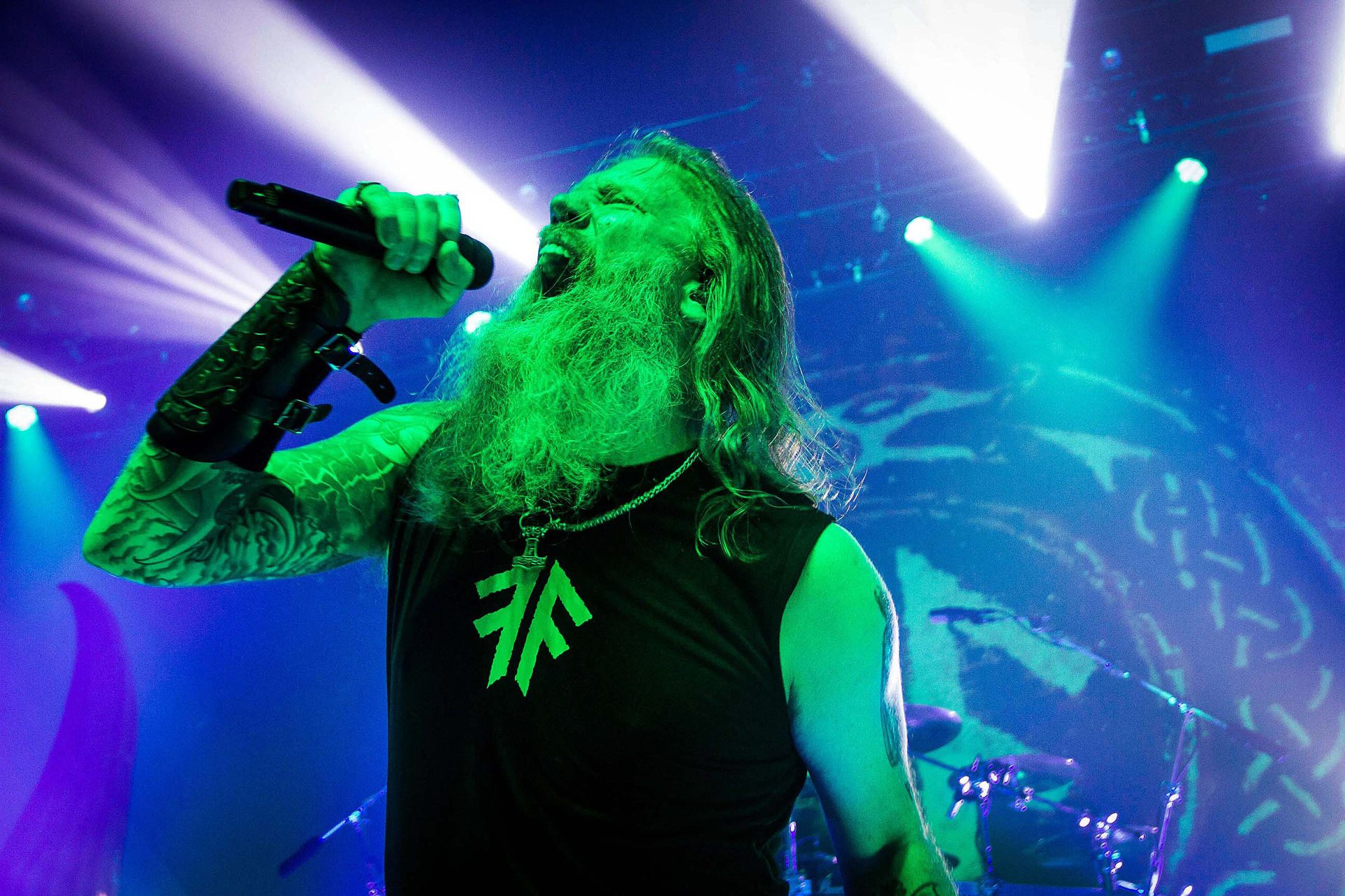 Amon Amarth, At The Gates, and Arch Enemy Sailed Into the Riviera (Live ...